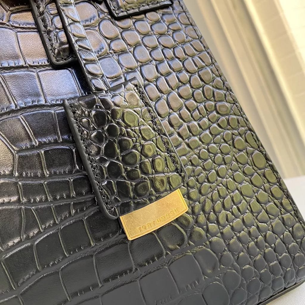 Walker Embossed Croco Bag - DAILY LUXURY